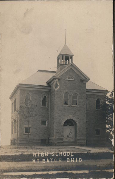 High School Mount Eaton, OH Postcard