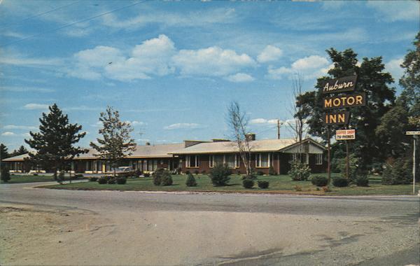 Auburn Motor Inn Maine Postcard