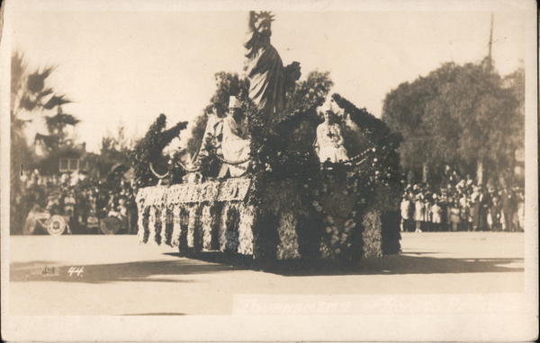 Statue of Liberty themed Parade Float Events Postcard