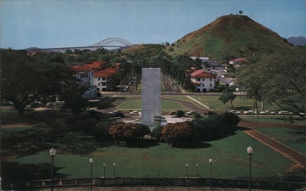 El Prado Balboa, Canal Zone and the Monument in Honor of General ...