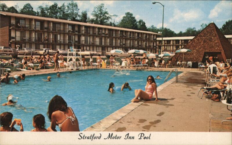 Stratford Motor Inn Pool Connecticut Postcard