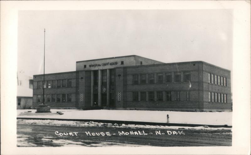 Court House Mohall, ND Postcard