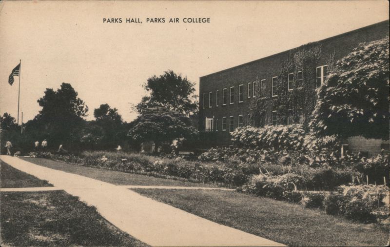 Parks Hall, Parks Air College St. Louis, MO Postcard