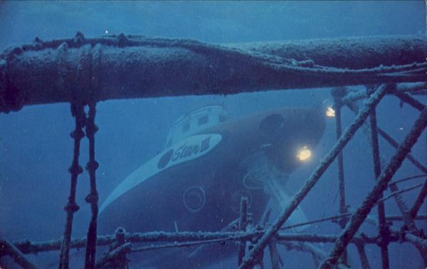 Undersea Explorer Submarine Star III Boats, Ships