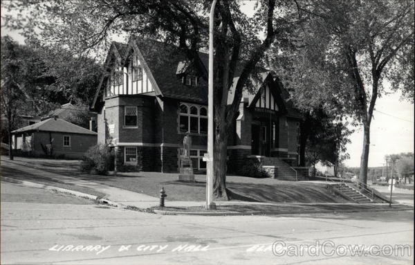 Library & City Hall Elroy, WI