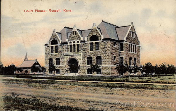 Court House Russell, KS