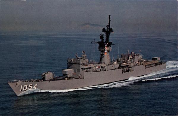 USS Gray (FF-1054) Fast Frigate Navy