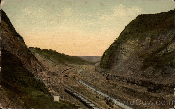 Deepest Section of the Famous Nine Mile Culebra Cut Panama Canal, Panama