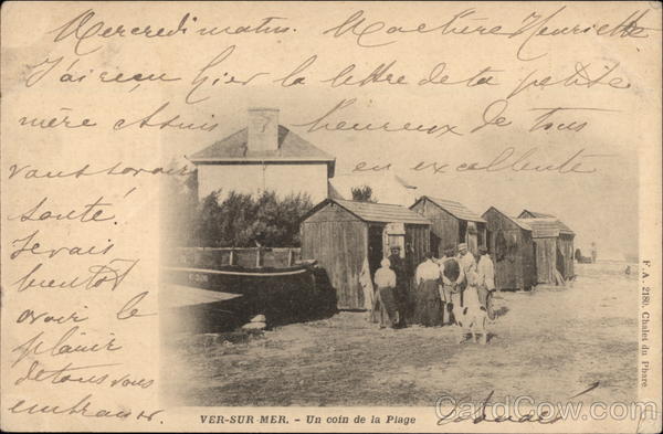 Un coin de la Plage Ver-sur-Mer, France