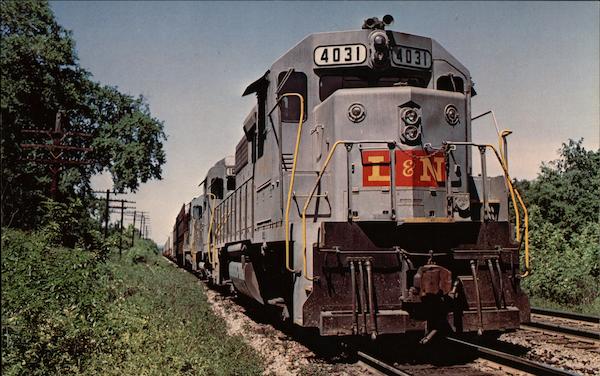 L&N GP-38-2 4031 and Two Other Units Locomotives