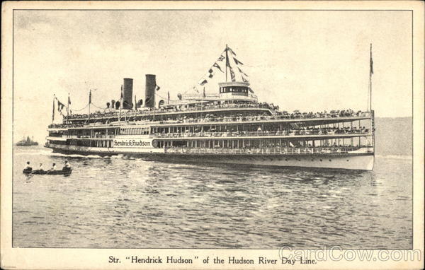 Str. Hendrick Hudson of the Hudson River Day Line Riverboats