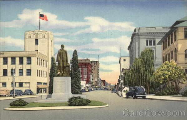 Statue of Abraham Lincoln at Main and Monroe Streets Spokane, WA