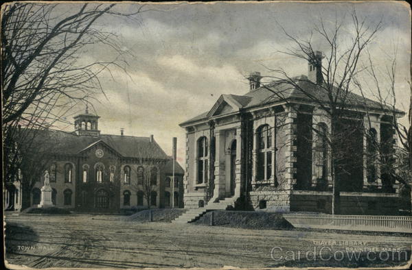 Thayer Library Braintree, MA Postcard