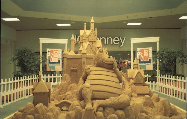 Sand Castle at Hot Springs Mall Arkansas Postcard