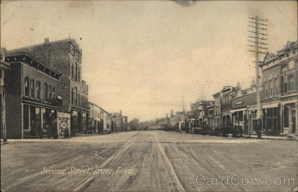 Second Street Traer, IA Postcard