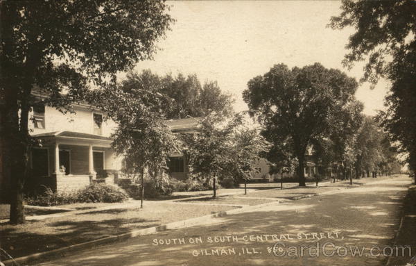 South on South Central Street Gilman, IL Postcard