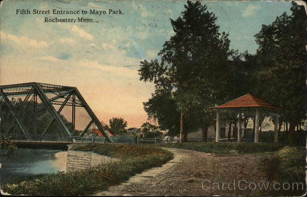 Fifth Street Entrance to Mayo Park Rochester, MN Postcard