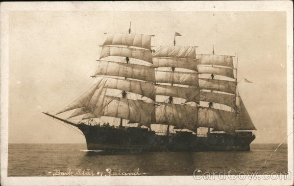 Bark Star of Zealand Boats, Ships Postcard