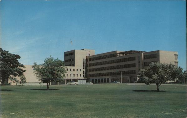 Veterans Administration Hospital Fort Wayne, IN Postcard