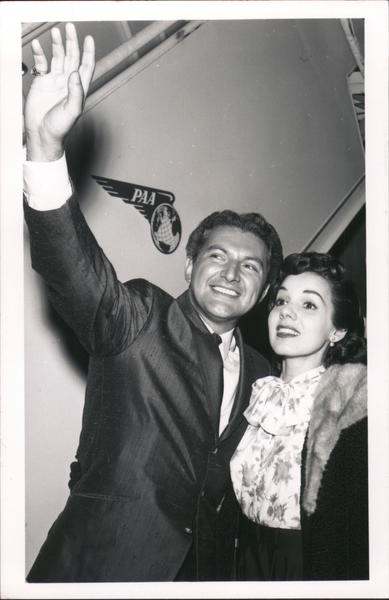 Liberace, Delores Perry, 1958 Celebrities Postcard Liberace, Delores Perry, 1958 Celebrities Postcard