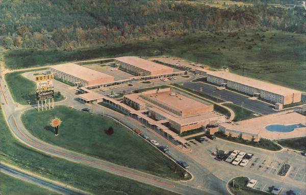 Colony 7 Motor Inn Fort Meade, MD Postcard