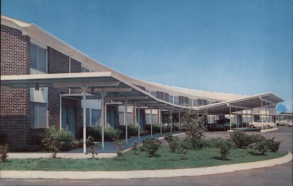 Groton Motor Inn, A Knott Hotel Connecticut Postcard