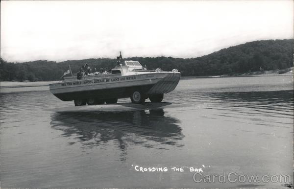 Duck Boat: See the World Famous Dells by Land or Water Wisconsin Dells ...