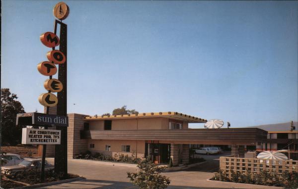 Sundial Motel (now Hotel Strata) Mountain View, CA Postcard