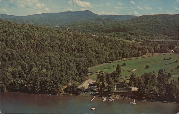 Lake Morey Inn Fairlee, VT Postcard