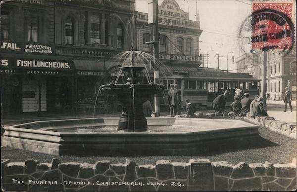 The Fountain, Triangle Christchurch, New Zealand Postcard