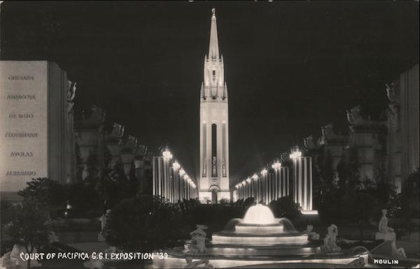 Court of Pacifica - G.G.I.E. 1939 San Francisco, CA Postcard