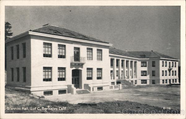 Giannini Hall, U. of C. Berkeley, CA Postcard