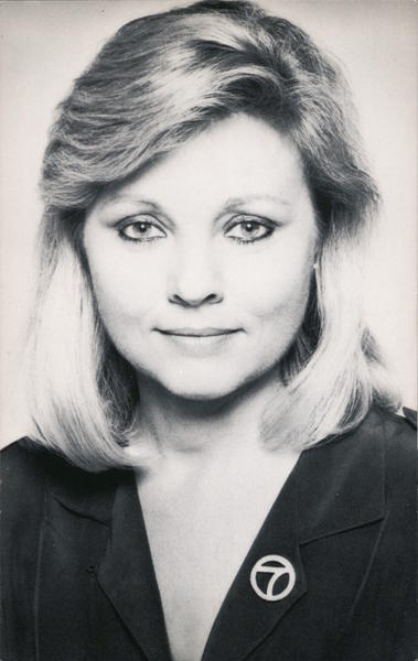 Carol Ivy- Channel 7 News- 900 Front St. San Francisco, CA Modern (1970 ...