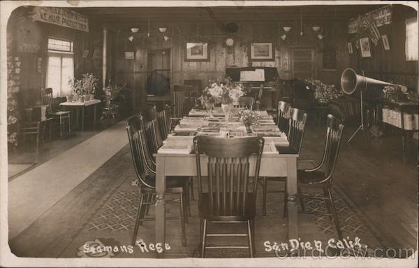 Large Dining Room - Seaman's San Diego, CA Postcard