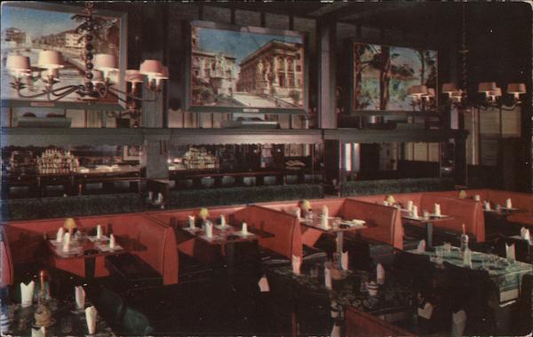The Main Dining Room at Gus Food Restaurant Chicago, IL Postcard