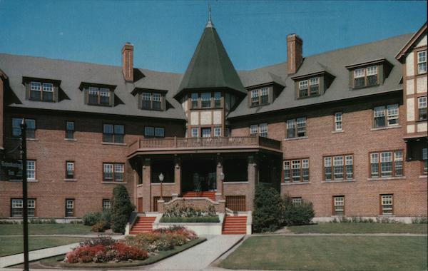 Kapuskasing Inn Ontario Canada Postcard