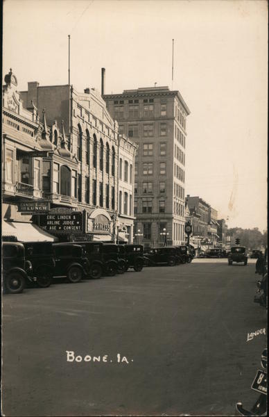 Street Scene Boone, IA Postcard