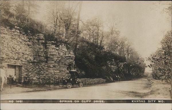 Spring on Cliff Drive Kansas City, MO Postcard
