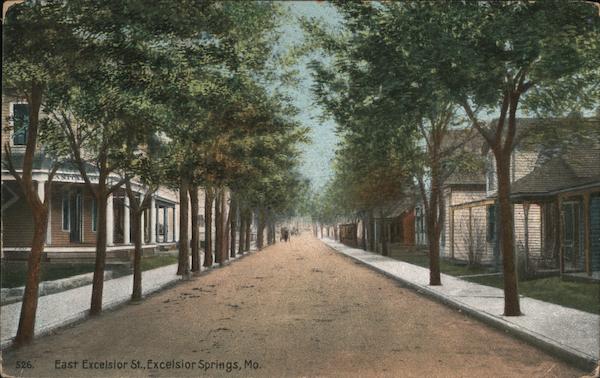 East Excelsior St Excelsior Springs, MO Postcard